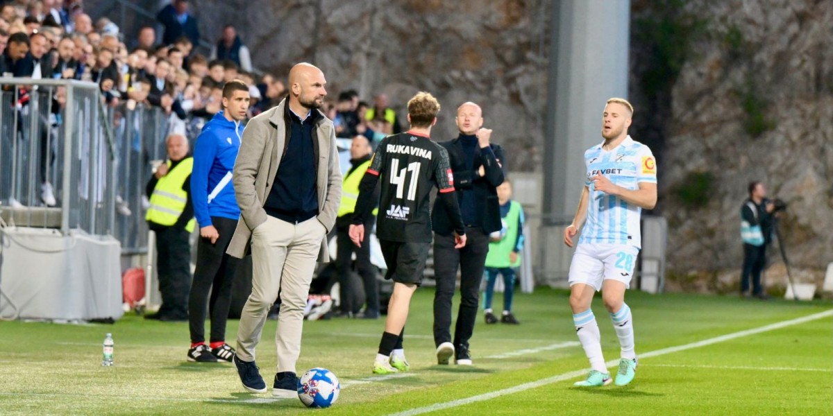 Trener HNK Rijeka Željko Sopić: Želimo biti prvaci i pobijediti sve ... Trener HNK Rijeka Željko Sopić: Želimo biti prvaci i pobijediti sve ...