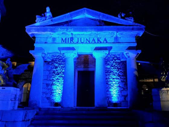 trsatska gradina plavo 2018 svjetski dan autizma (1) - Torpedo.media