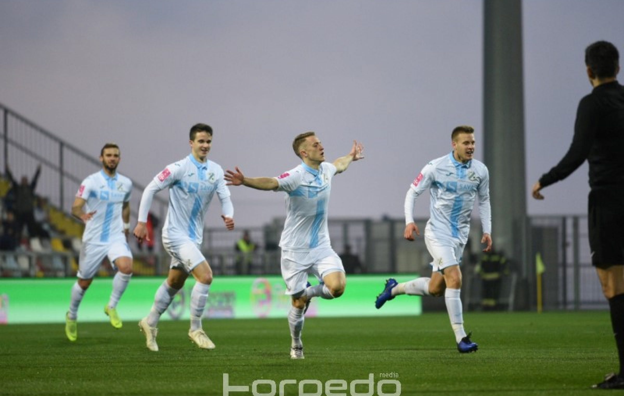 Danas će HNK Rijeka gostovati u Pazinu povodom 70 godina Nogometnog ...