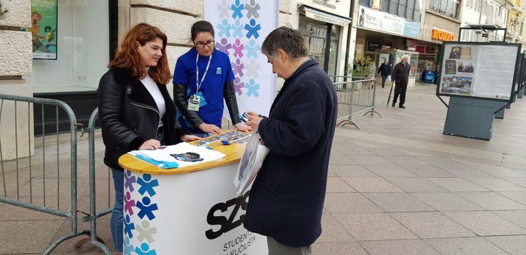 SDF_stand1 - Torpedo.media